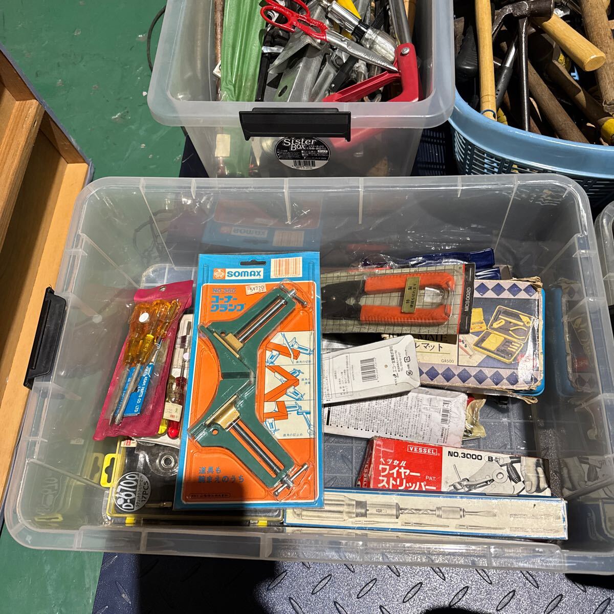 Yahoo!オークション - 工具 まとめて 約46kg ハンドツール ドライバー ...