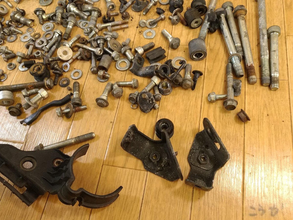 Yahoo!オークション - [G94] KTM390 DUKE ボルト ステーセット