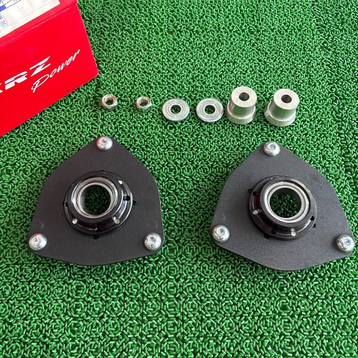 Yahoo!オークション - KRZ 50シーマ フロントアッパーマウント フロン...