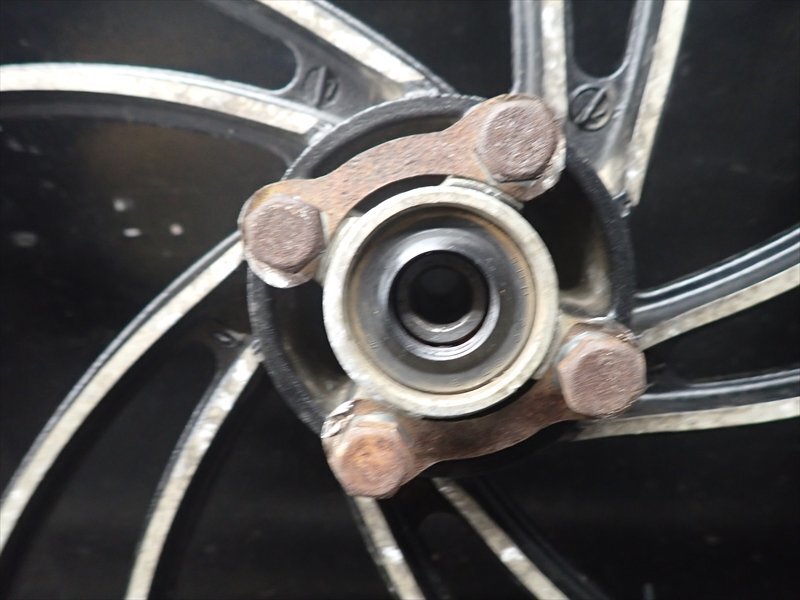 Yahoo!オークション - A1R7-0402 ヤマハ RZ50 フロントホイール タイヤ...