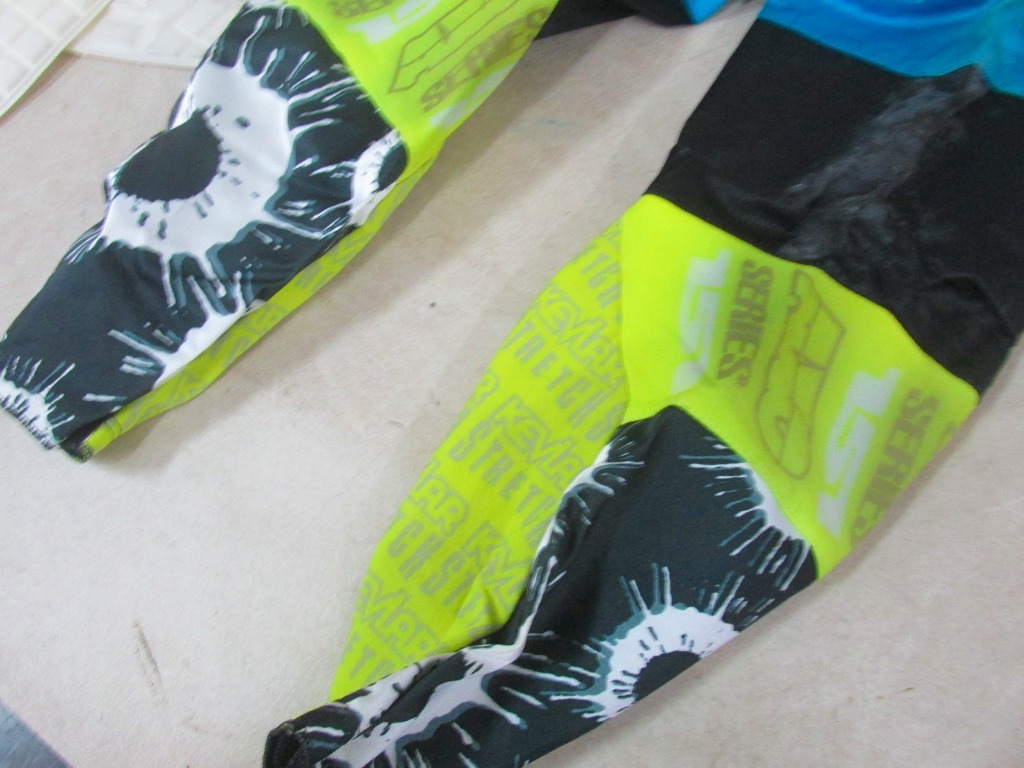 Yahoo!オークション - ε【新品】AXO アクソー モトクロスパンツ 28サ...