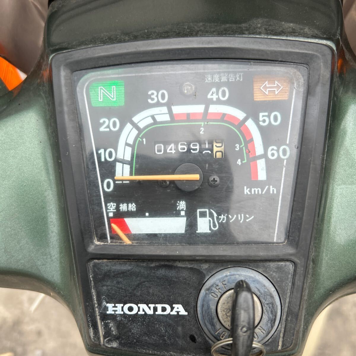 Yahoo!オークション - ホンダC50 4速 エンジン掛かります レストアベー...