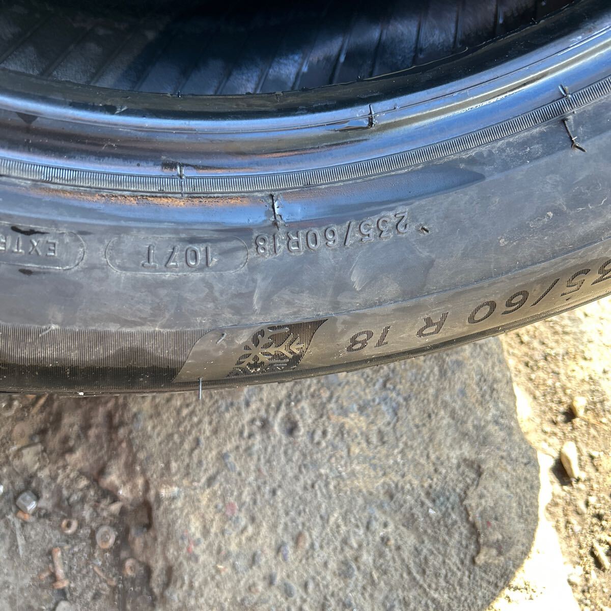 Yahoo!オークション - ミシュラン 235/60R18 4本セット 20年式