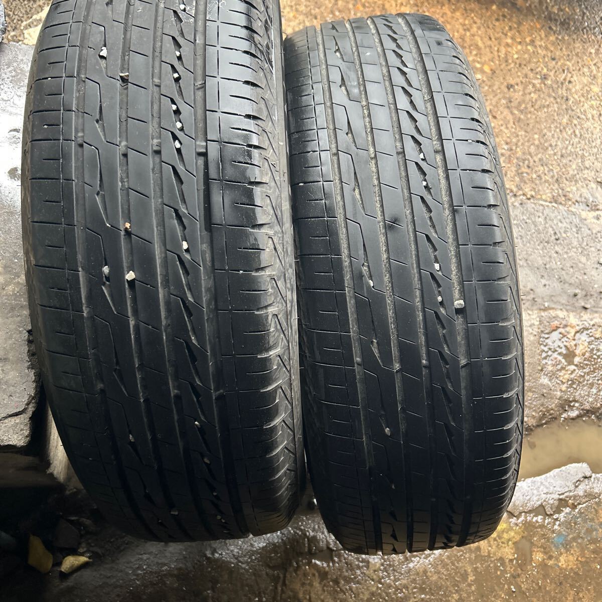 Yahoo!オークション - ブリヂストン 225/65R17 2本セット 23年式 バリ...