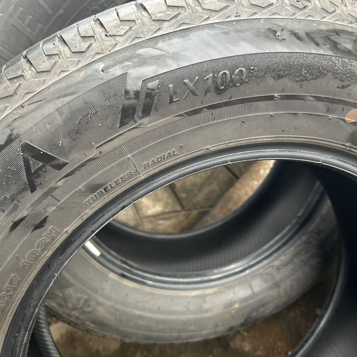 Yahoo!オークション - ブリヂストン 225/65R17 2本セット 23年式 バリ...
