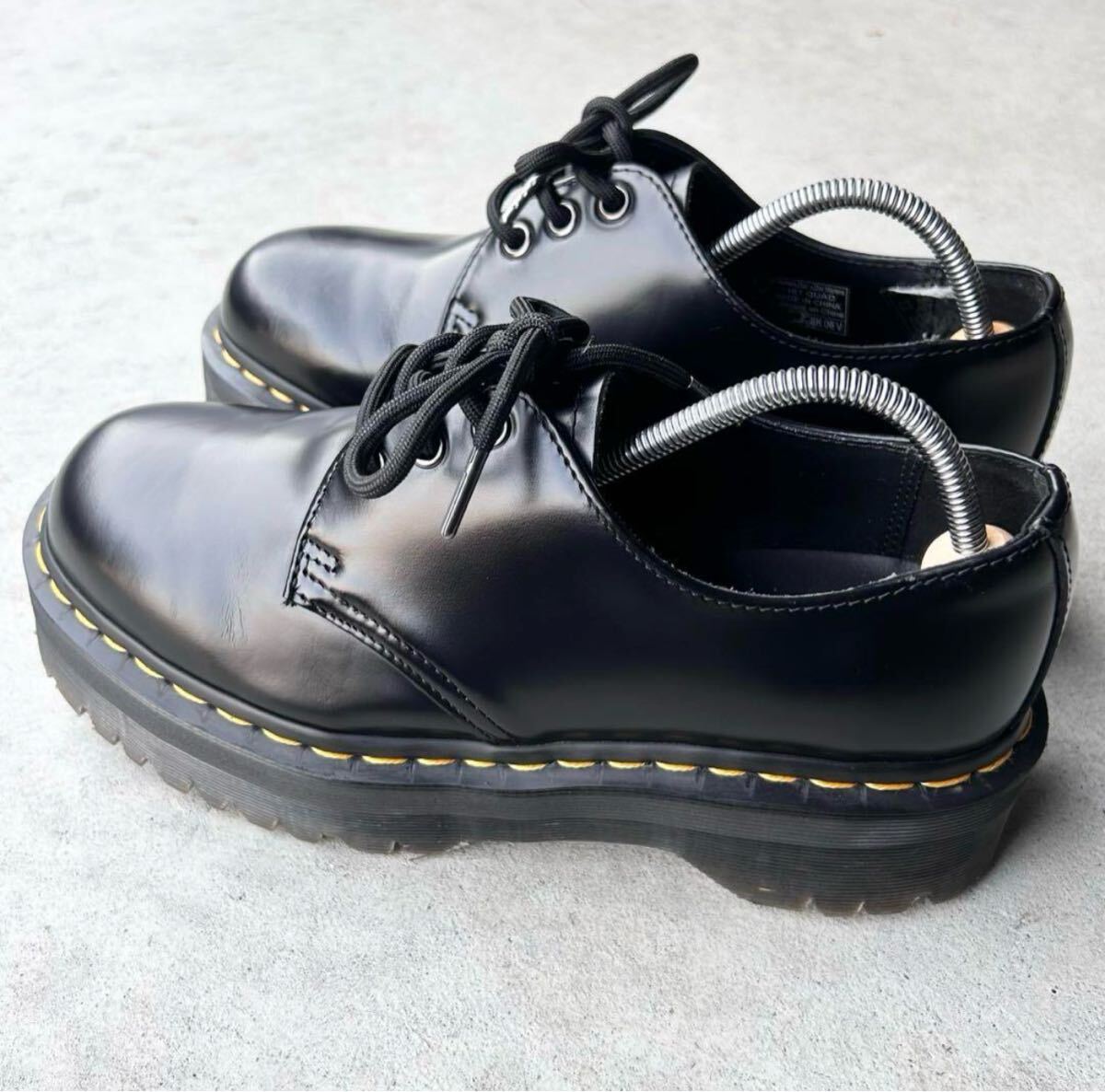 美品 Dr. Martens ドクターマーチン 1461 QUAD 3ホール 厚底 美品 Dr. Martens ドクターマーチン 1461 QUAD 3ホール 厚底