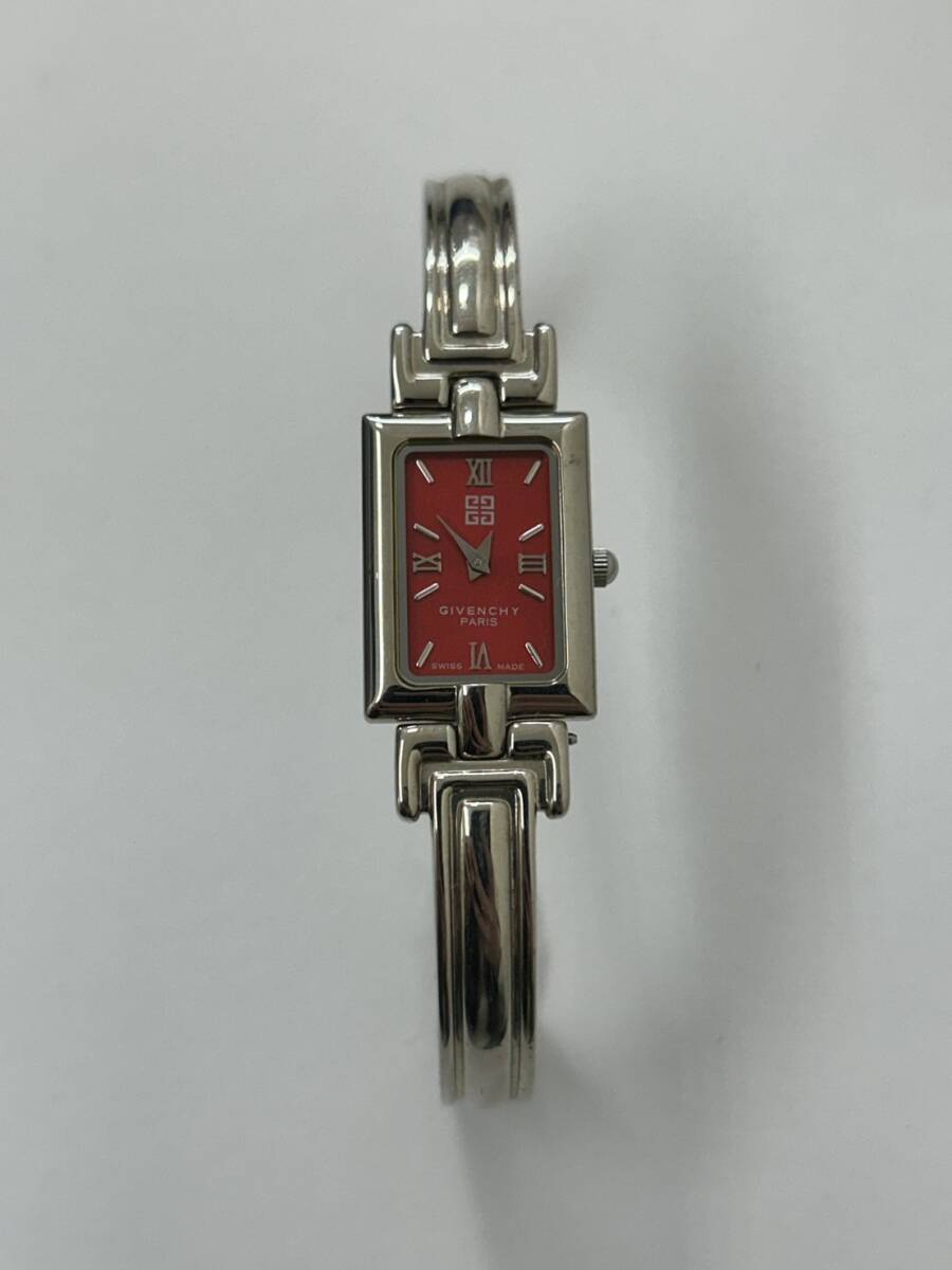C】☆ジバンシィ GIVENCHY 腕時計 レディース シルバー レッド C】☆ジバンシィ GIVENCHY 腕時計 レディース シルバー レッド