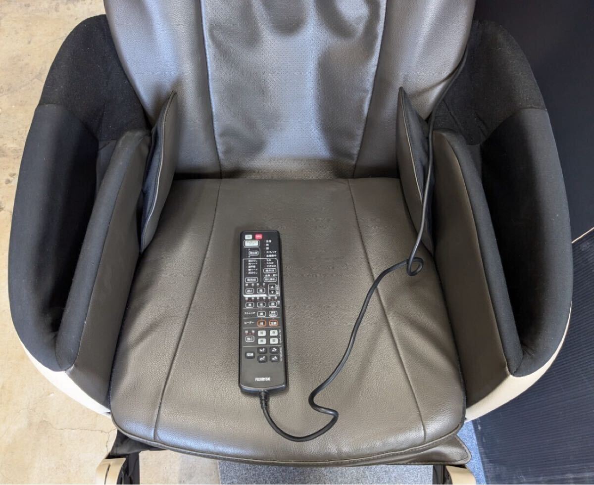 Yahoo!オークション - フジ医療器 マッサージチェア 家庭用電気マッサ...