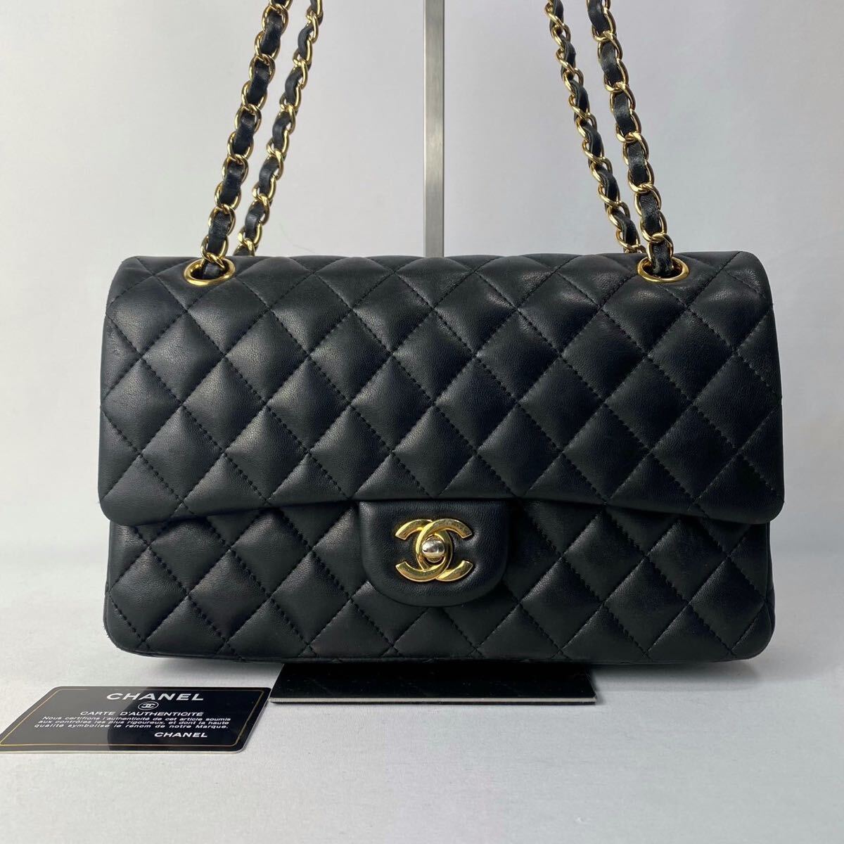 CHANEL シャネル ココマーク マトラッセ ラムスキン 斜め掛け CHANEL シャネル ココマーク マトラッセ ラムスキン 斜め掛け