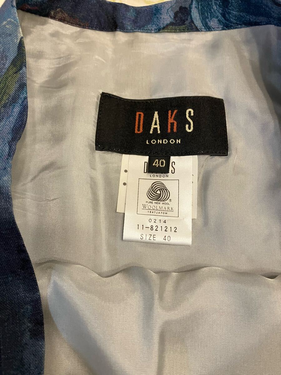 Yahoo!オークション - DAKS 新品同様 フラワー柄ミモレスカート 40ネイ...