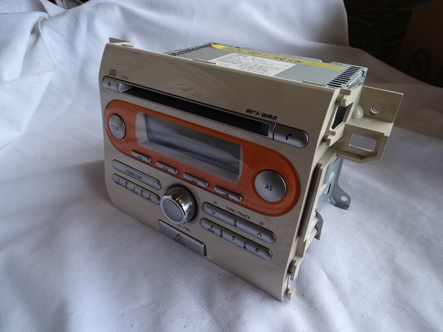 Yahoo!オークション - 作動品 スズキ アルトラパン HE22S 純正CDデッ...