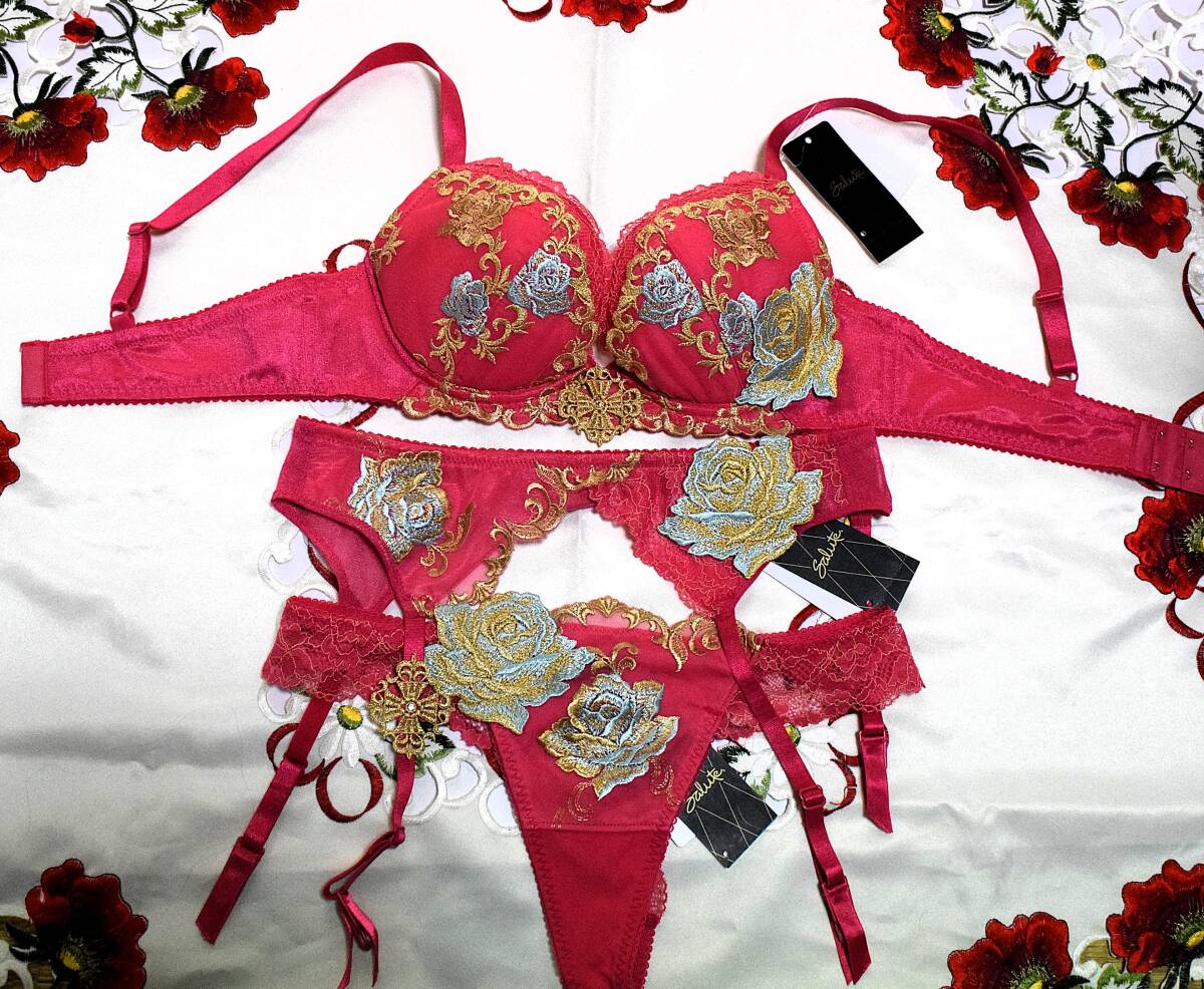 Yahoo!オークション - 新品・タグ付き ワコール サルート 73G・ベル...