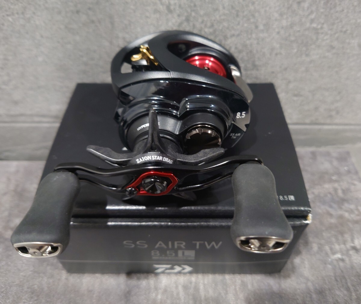 Yahoo!オークション - 【良品】23 SS AIR TW 8.5 L (左) ダイワ DAIWA ...