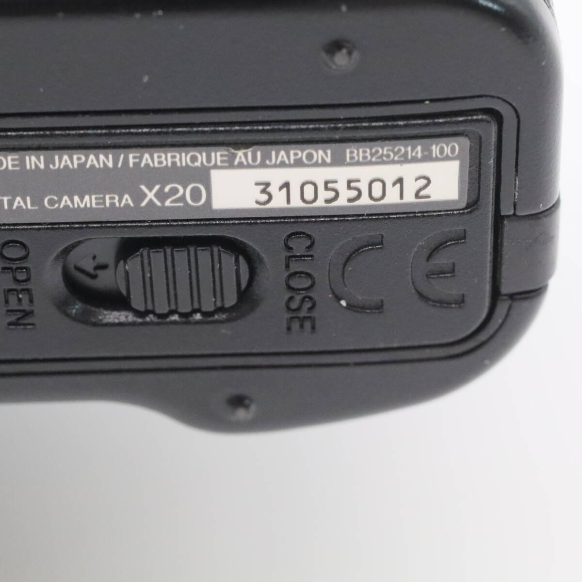 Yahoo!オークション - FUJIFILM X20 ブラック ＃D04-619