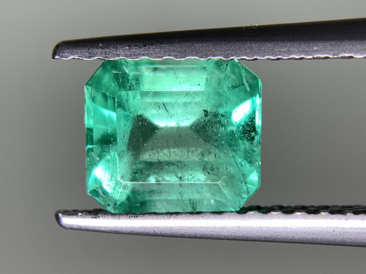 Yahoo!オークション - エメラルド 1.027ct 中央宝石ソーティング付き 6...