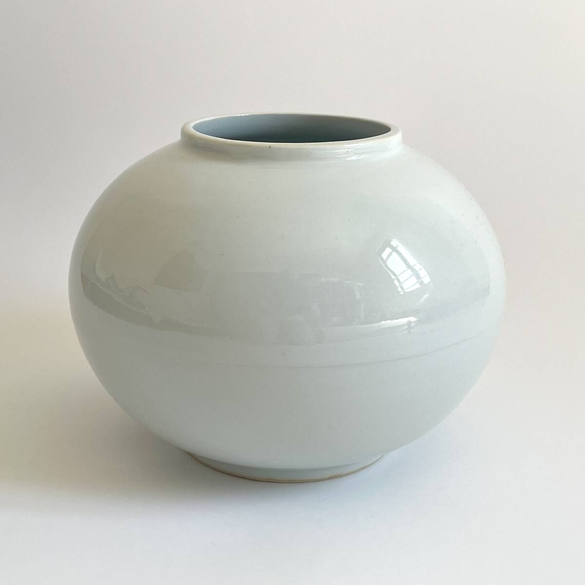 白磁 提灯壺 景徳鎮 中国美術 花入 花器 花瓶 検)李朝 満月壺 白磁 提灯壺 景徳鎮 中国美術 花入 花器 花瓶 検)李朝 満月壺