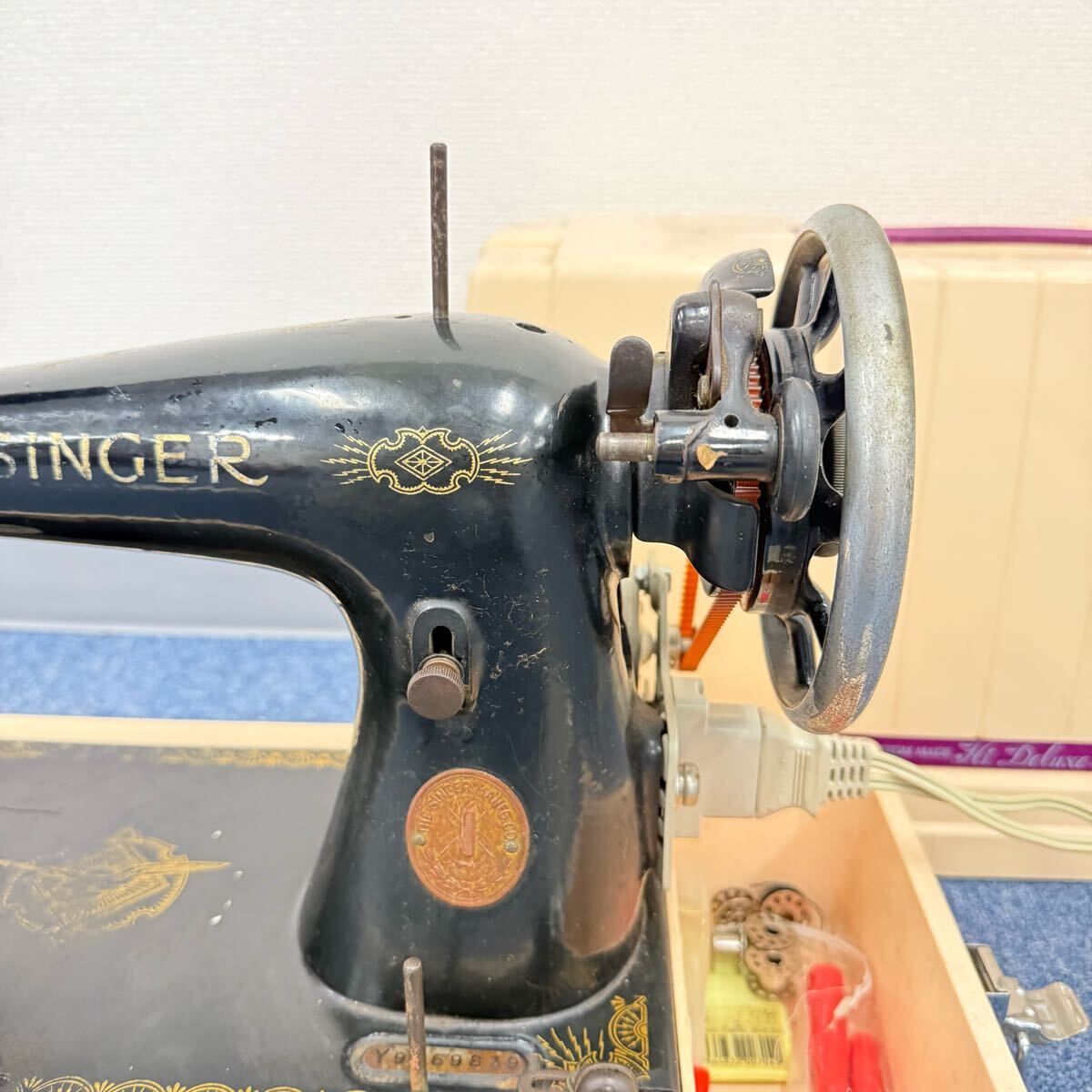G4【1円〜スタート!通電確認済・針上下確認済】SINGER シンガー G4【1円〜スタート!通電確認済・針上下確認済】SINGER シンガー