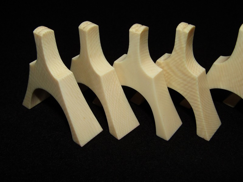 Yahoo!オークション - 最高級 琴柱 14個セット 総重量158g 琴 13弦琴 ...