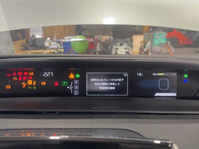 Yahoo!オークション - プリウス DAA-ZVW50 スピードメーター 070 83800...