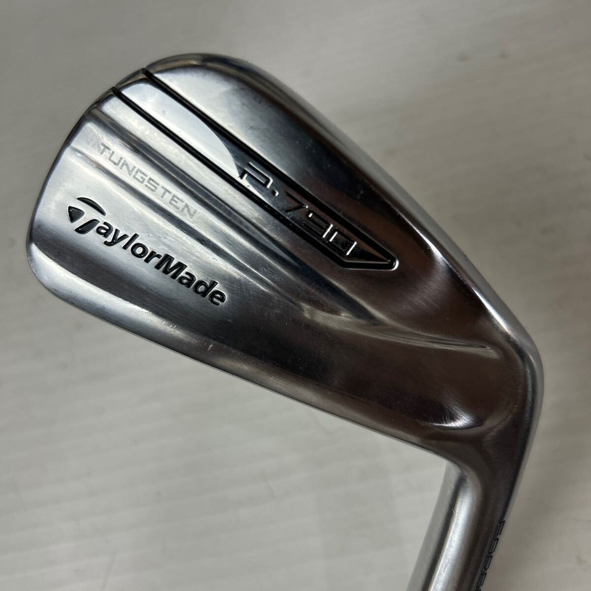 Yahoo!オークション - 送料無料 P790 4番アイアン Dynamic Gold 105 s2...