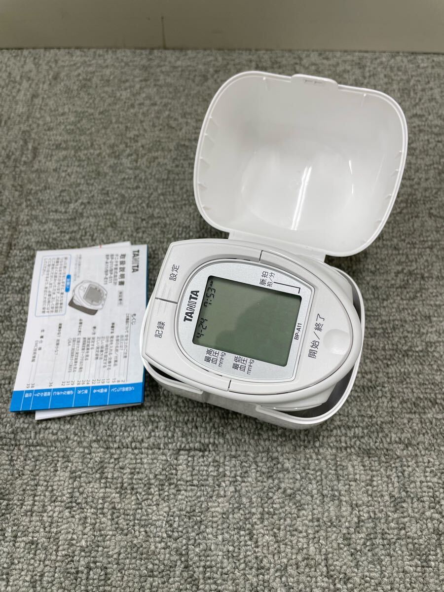 Yahoo!オークション - 送料無料 TANITA タニタ 手首式血圧計 BP-A11 ...