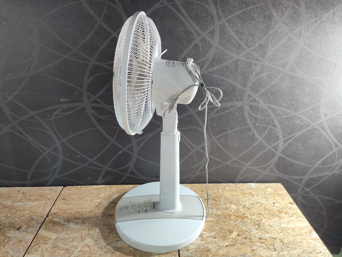 Yahoo!オークション - (UD100)Panasonic 30センチ リビング扇 F-CS324 ...