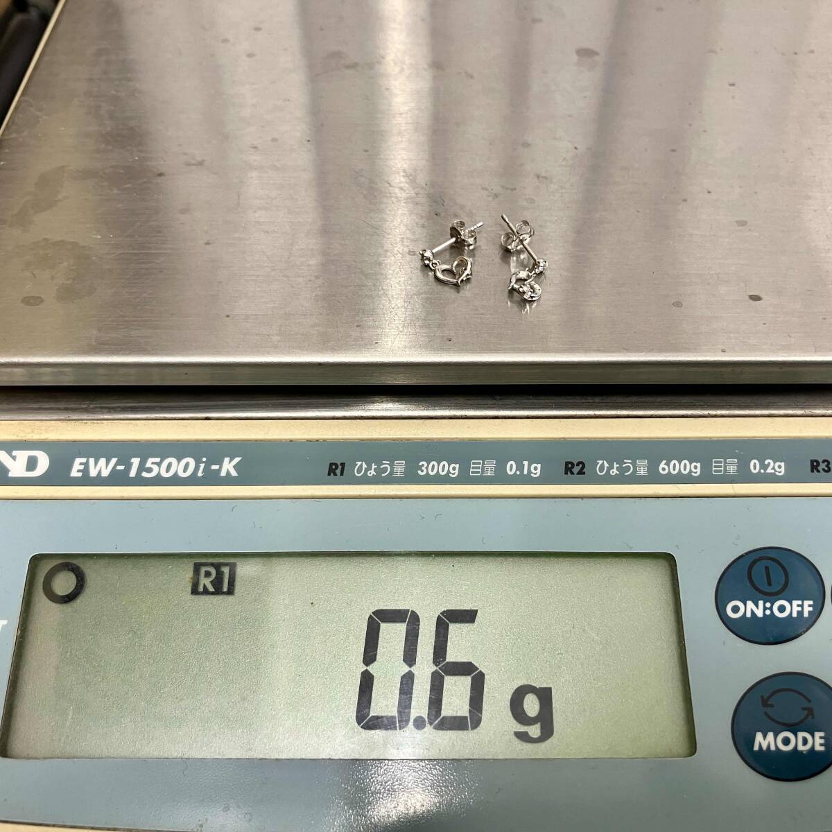 Canal 4℃ カナルヨンドシー ハート モチーフ デザイン ピアス K10 WG 0.6g 金 ホワイト ゴールド 店舗受取可(ピアス)｜売買されたオークション情報、yahooの商品情報を ...