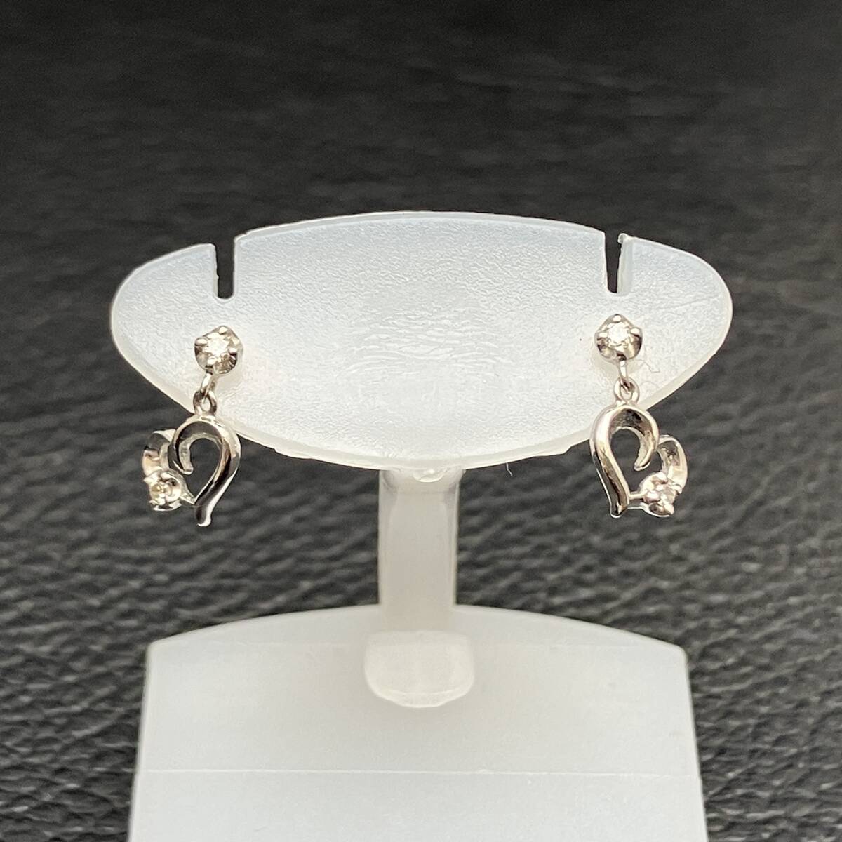 Canal 4℃ カナルヨンドシー ハート モチーフ デザイン ピアス K10 WG 0.6g 金 ホワイト ゴールド 店舗受取可(ピアス)｜売買されたオークション情報、yahooの商品情報を ...