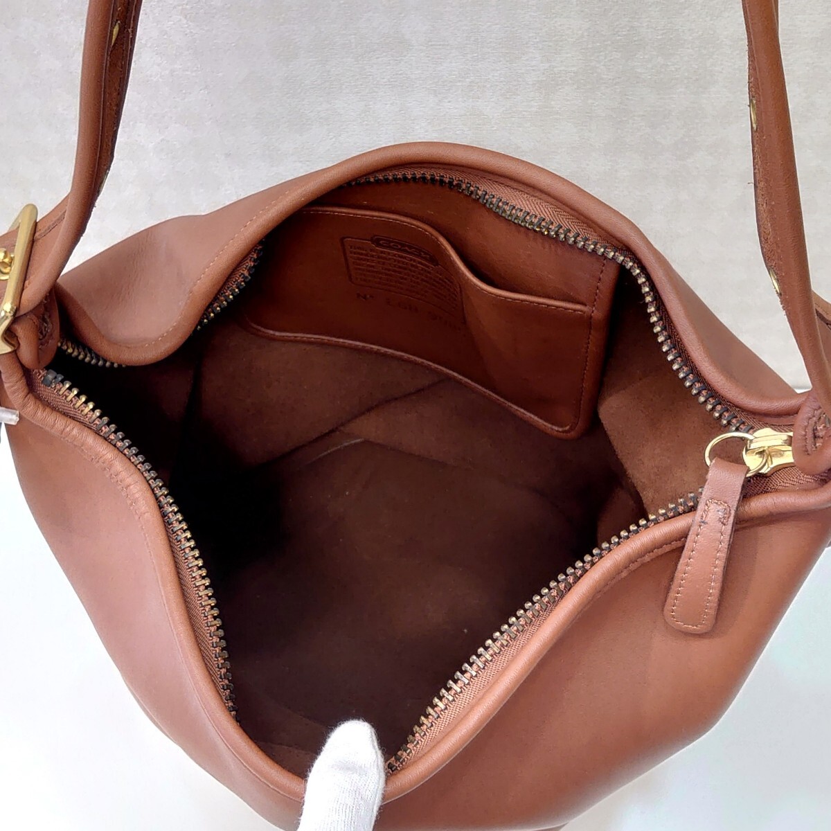 超希少 未使用 タグ付き USA製 COACH コーチ オールドコーチ 超希少 未使用 タグ付き USA製 COACH コーチ オールドコーチ