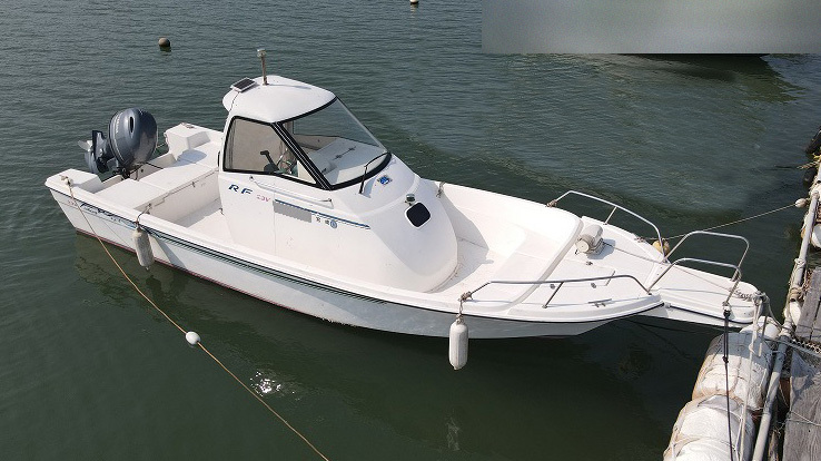 Yahoo!オークション - 使用時間25h ヤマハ90ps船外機 ロイヤルレジン R...