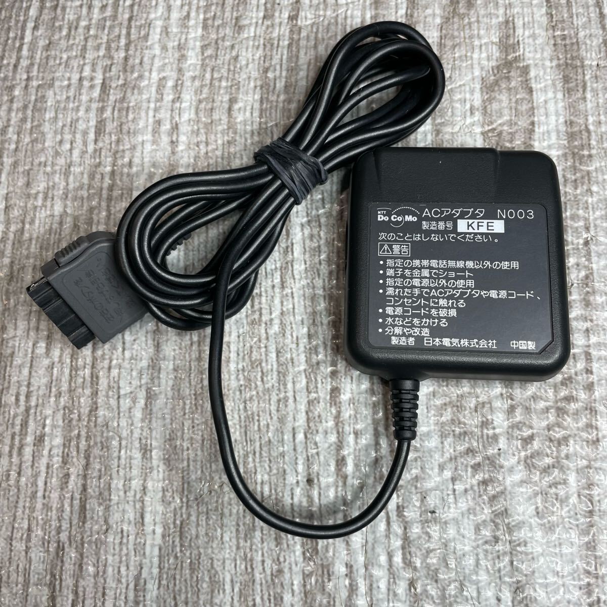 Yahoo!オークション - NTT docomo ACアダプタ N003 携帯充電器 ガラケ...