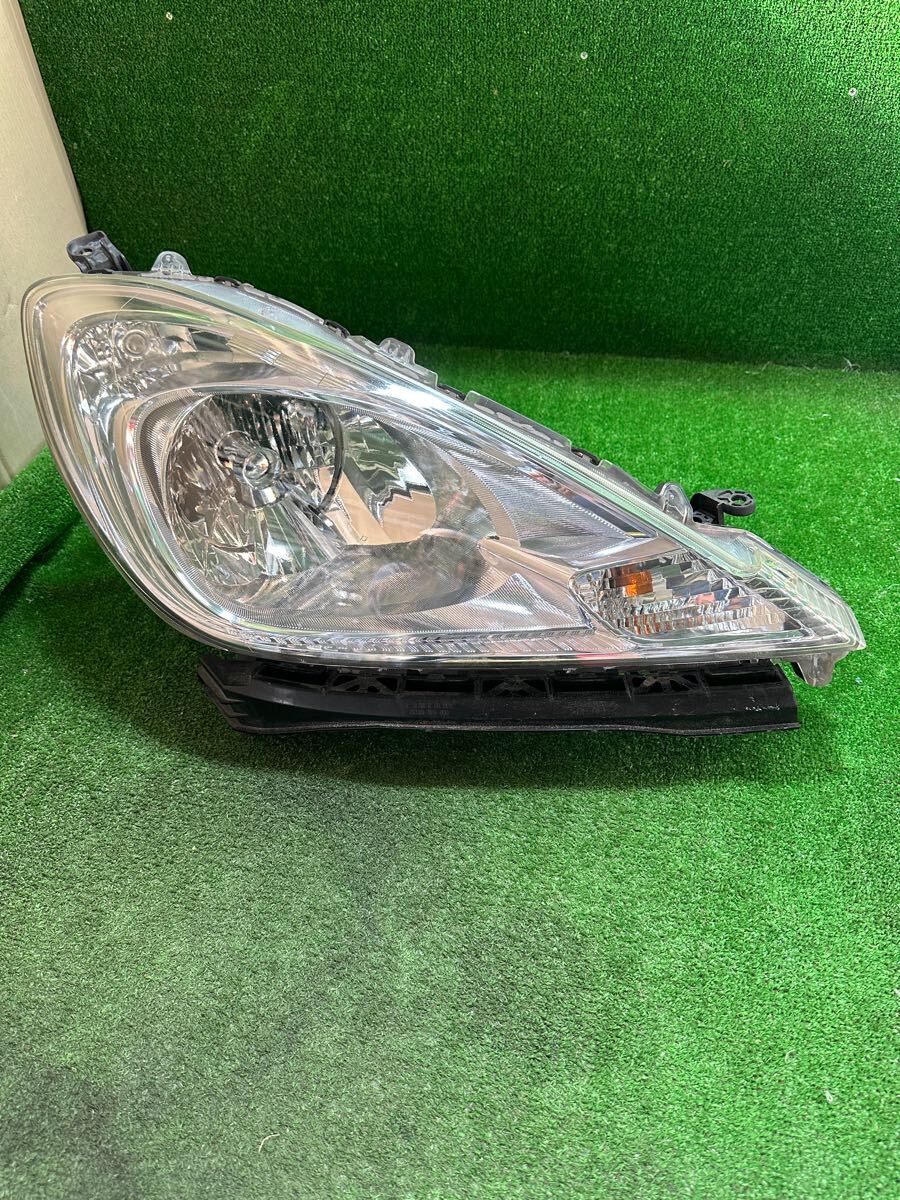 Yahoo!オークション - ホンダ フィット GE6 GE7 GE8 GP1 純正 HID ヘッ...