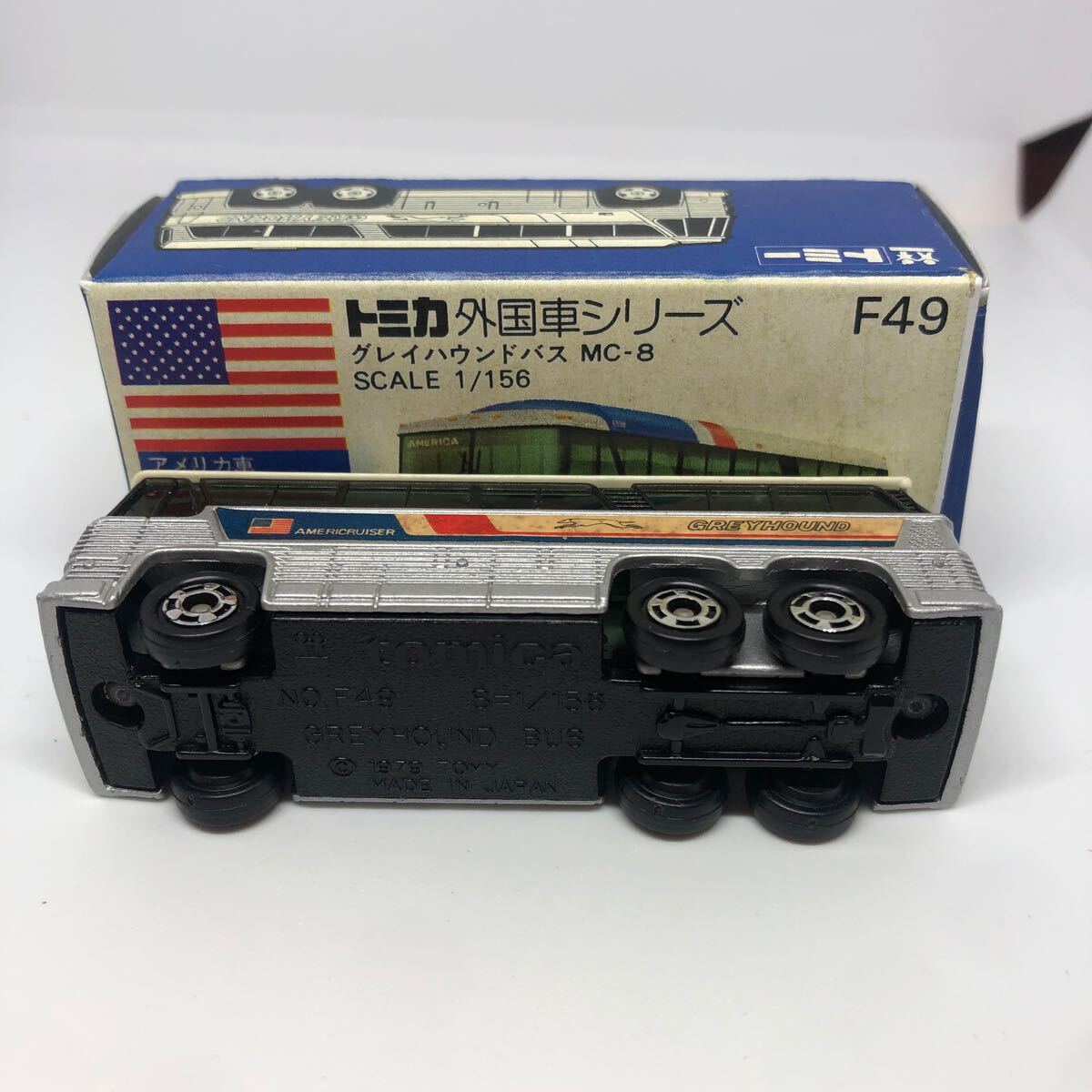 Yahoo!オークション - トミカ 日本製 青箱 F49 グレイハウンド バス MC...