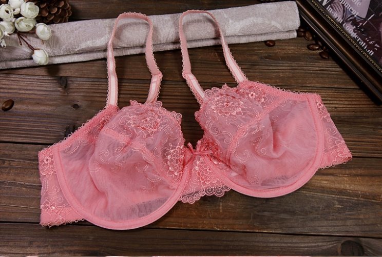 Yahoo!オークション - C70 3/4カップ ヨーロツパ 透け感ある刺繍かわ...