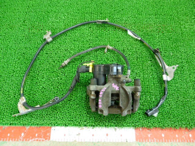 Yahoo!オークション - レガシィ DBA-BN9 右Rキャリパー 26692AL000