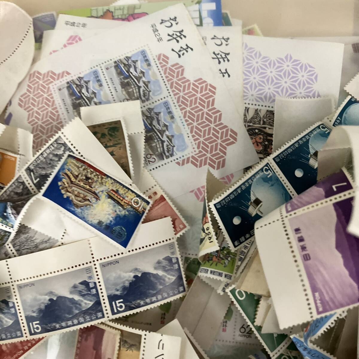 Yahoo!オークション - 1円スタート 未使用 記念切手 切手 まとめ 額面...