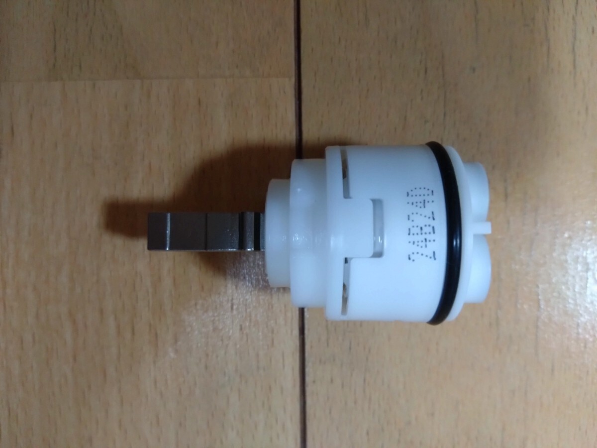 Yahoo!オークション - KVK[旧MYM]セラミックカートリッジ KPS027H-E ...