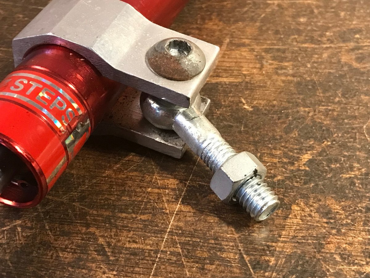 Yahoo!オークション - SS-8054 送料込 LAY TONA ステアリングダンパー ...