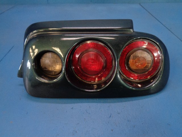 Yahoo!オークション - ホンダ ビート PP1 R右コンビネーションランプ ...