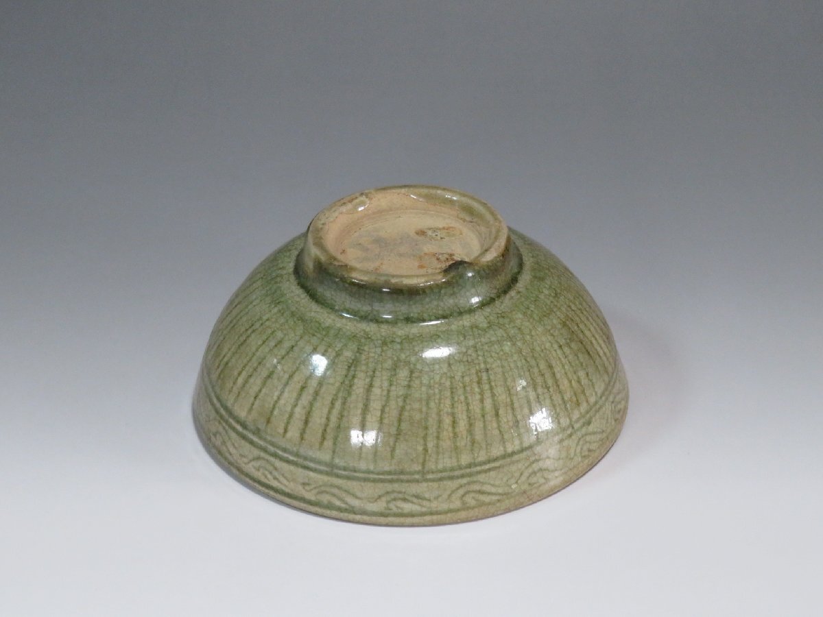 Yahoo!オークション - 宋胡録 青磁碗 東南アジア古陶磁 B94