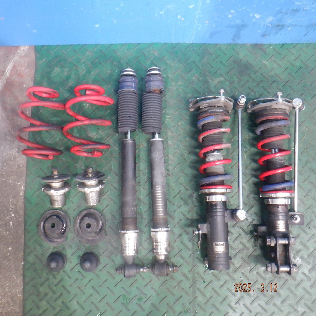 ヴェルファイア/2.4Z DBA-ANH20W 社外 車高調 ：35538(サスペンションキット（一式）)｜売買されたオークション情報、yahooの商品情報をアーカイブ公開 - オークファン ...