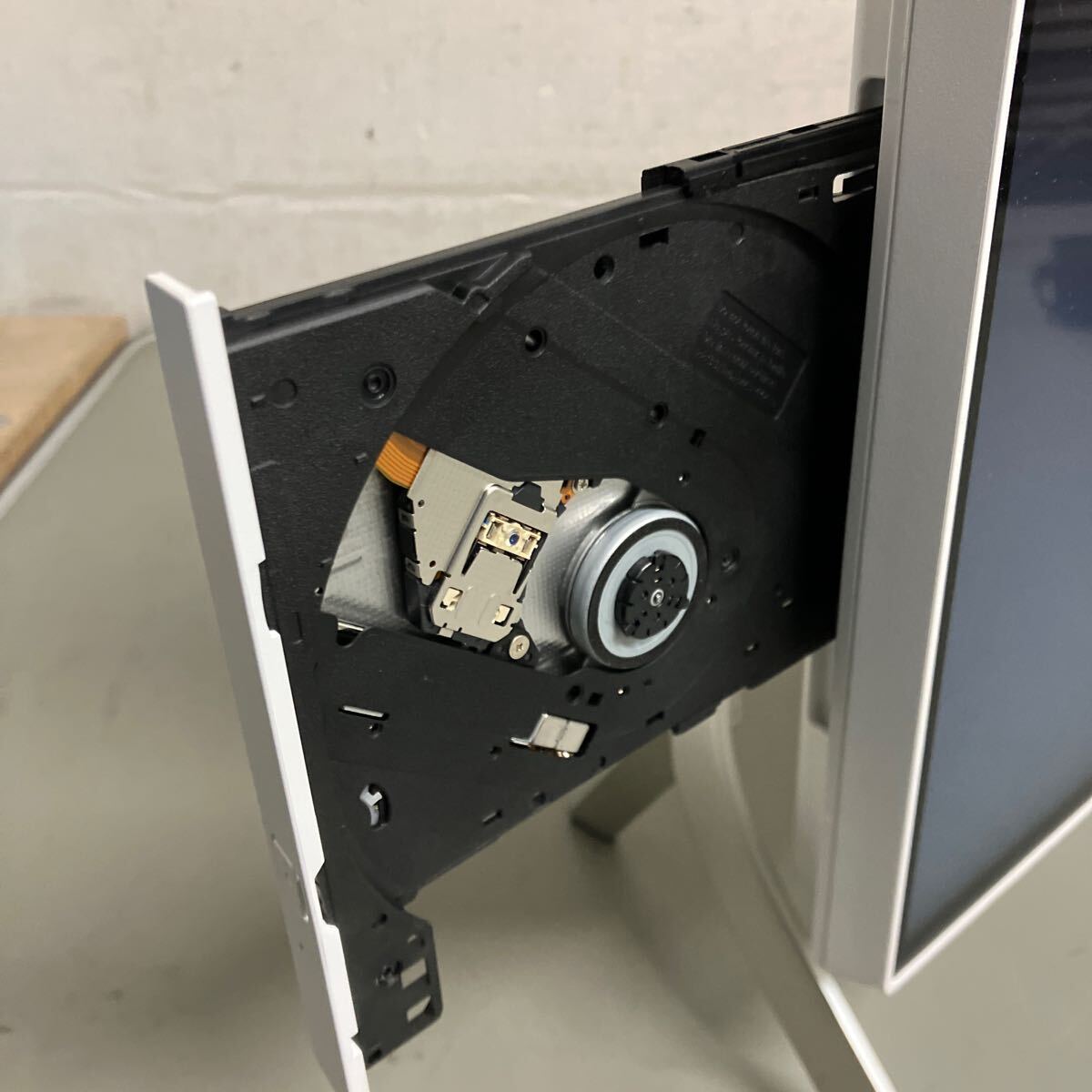 Yahoo!オークション - Y110 FUJITSU ESPRIMO FH70/E3 FMVF70E3W Core i...