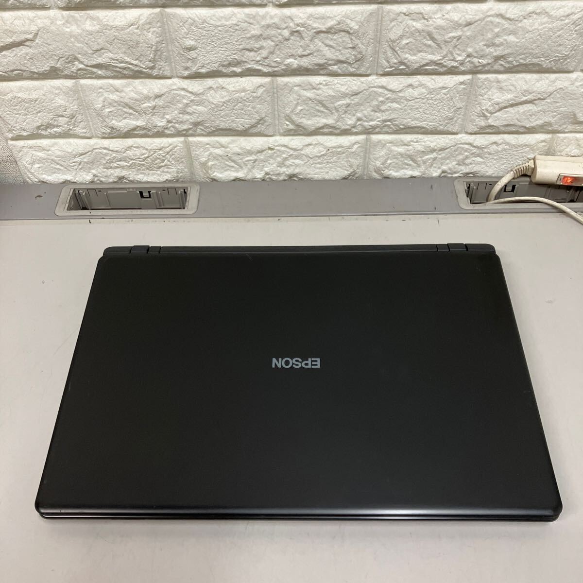 Yahoo!オークション - Y172 EPSON ENDEAVOR NJ4300 Core i3 8145U メモ...