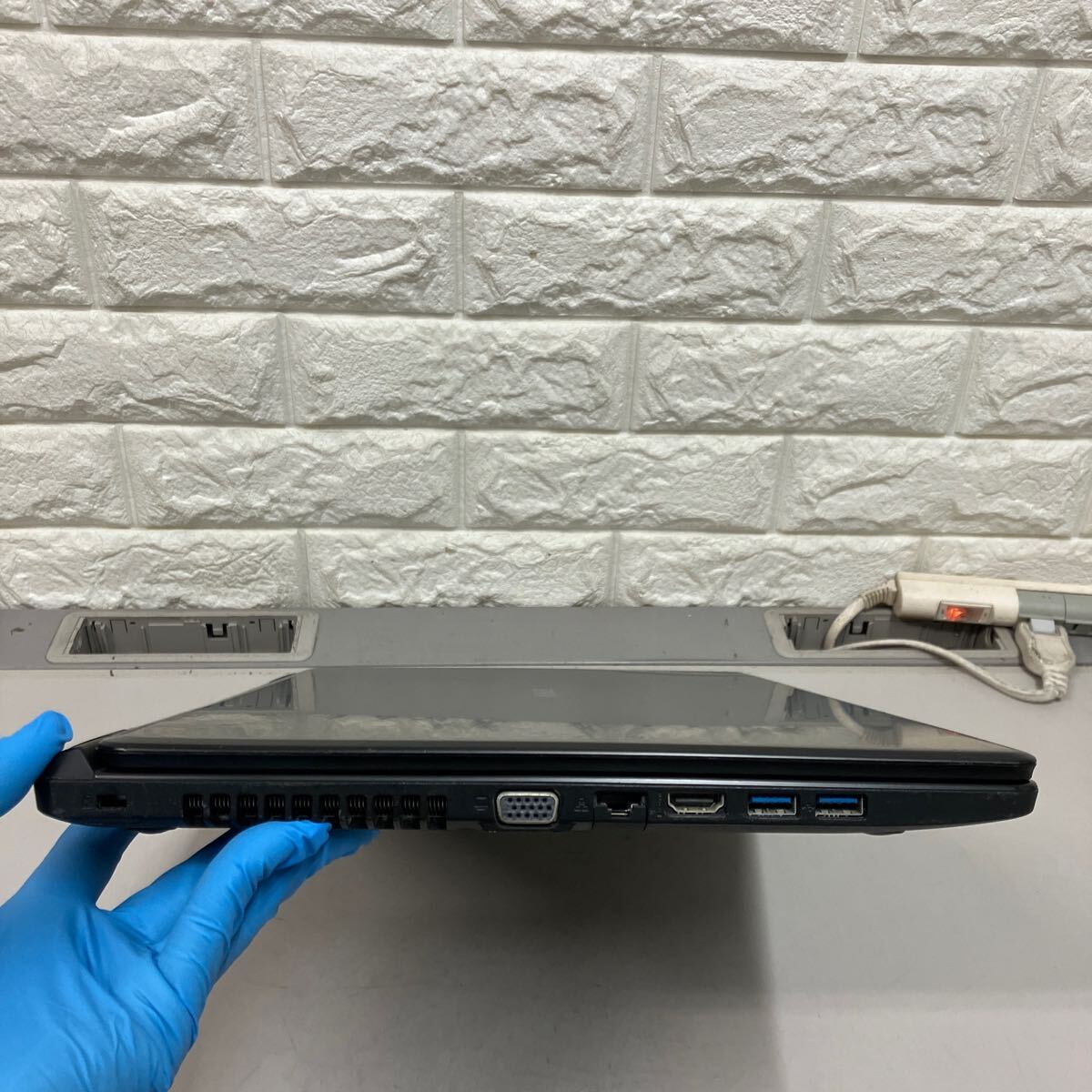 Yahoo!オークション - Y172 EPSON ENDEAVOR NJ4300 Core i3 8145U メモ...