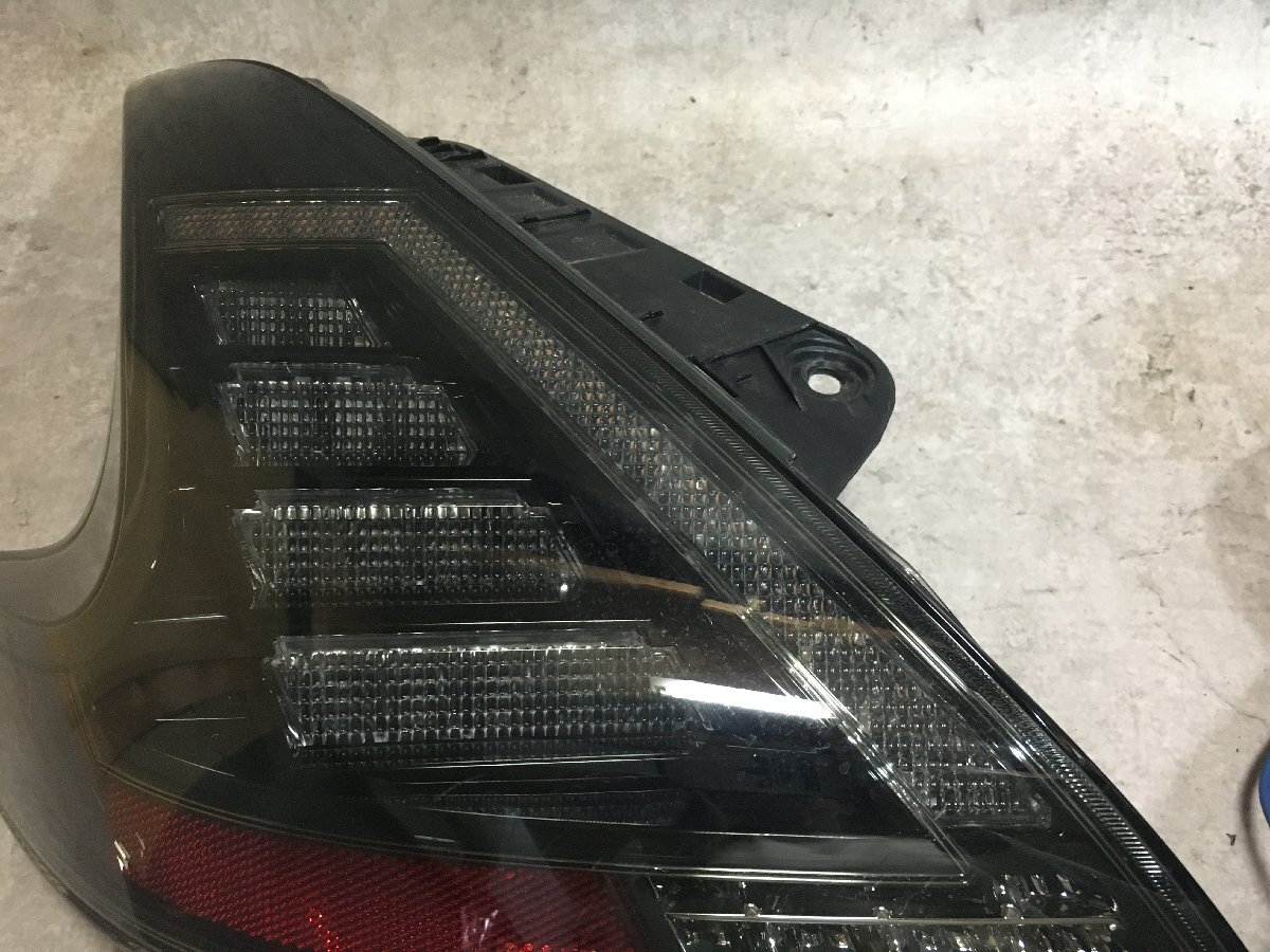 Yahoo!オークション - Z34 フェアレディZ 78ワークス テールランプ