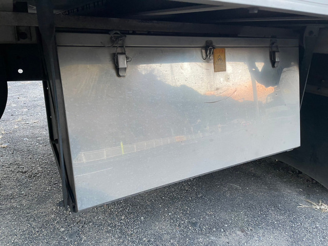 Yahoo!オークション - 現状販売 激安 5700ボディ 静岡発 H19年 三菱 ふ...