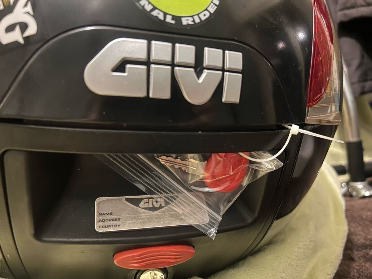 Yahoo!オークション - GIVI B33 トップケース モノロック ジビ モノキ...