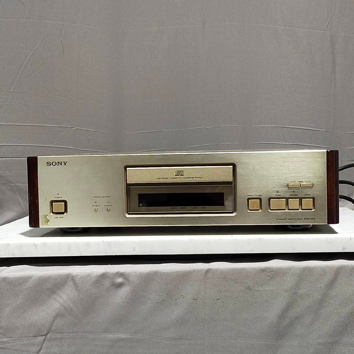 Yahoo!オークション - 【J】SONY CDP-R3 CDプレーヤー ソニー 095813