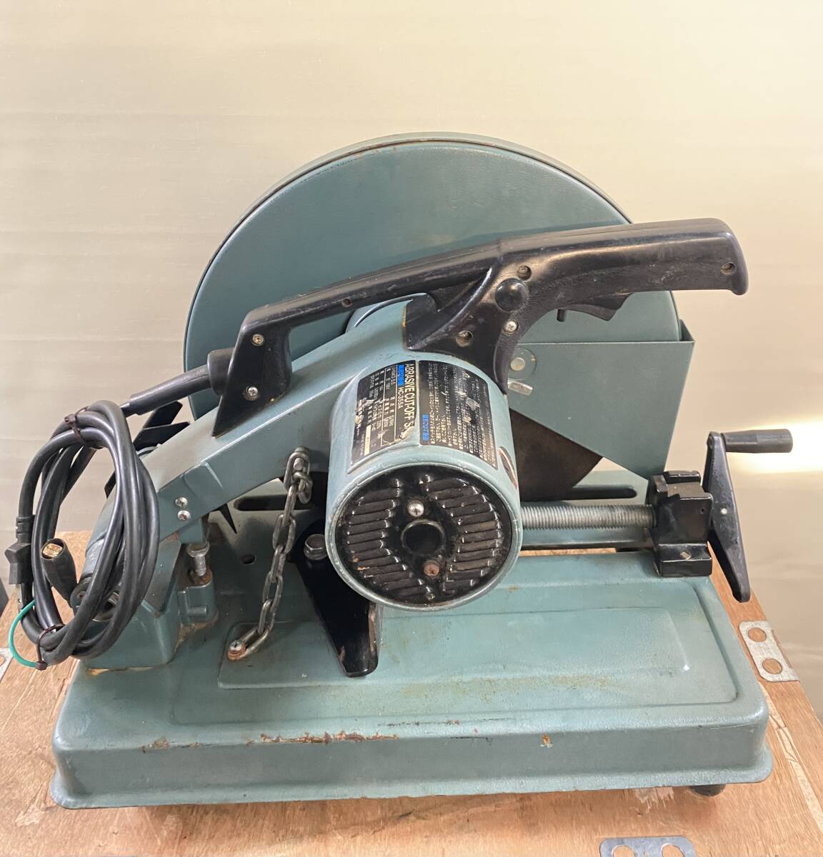 Yahoo!オークション - 高速切断機 HC-355A 新興製作所 100V 1450w 石35...