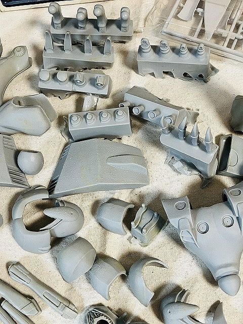 WAVE ソフビキット 1/35 完全変形 ビルバイン ガレージキット 聖 WAVE ソフビキット 1/35 完全変形 ビルバイン ガレージキット 聖